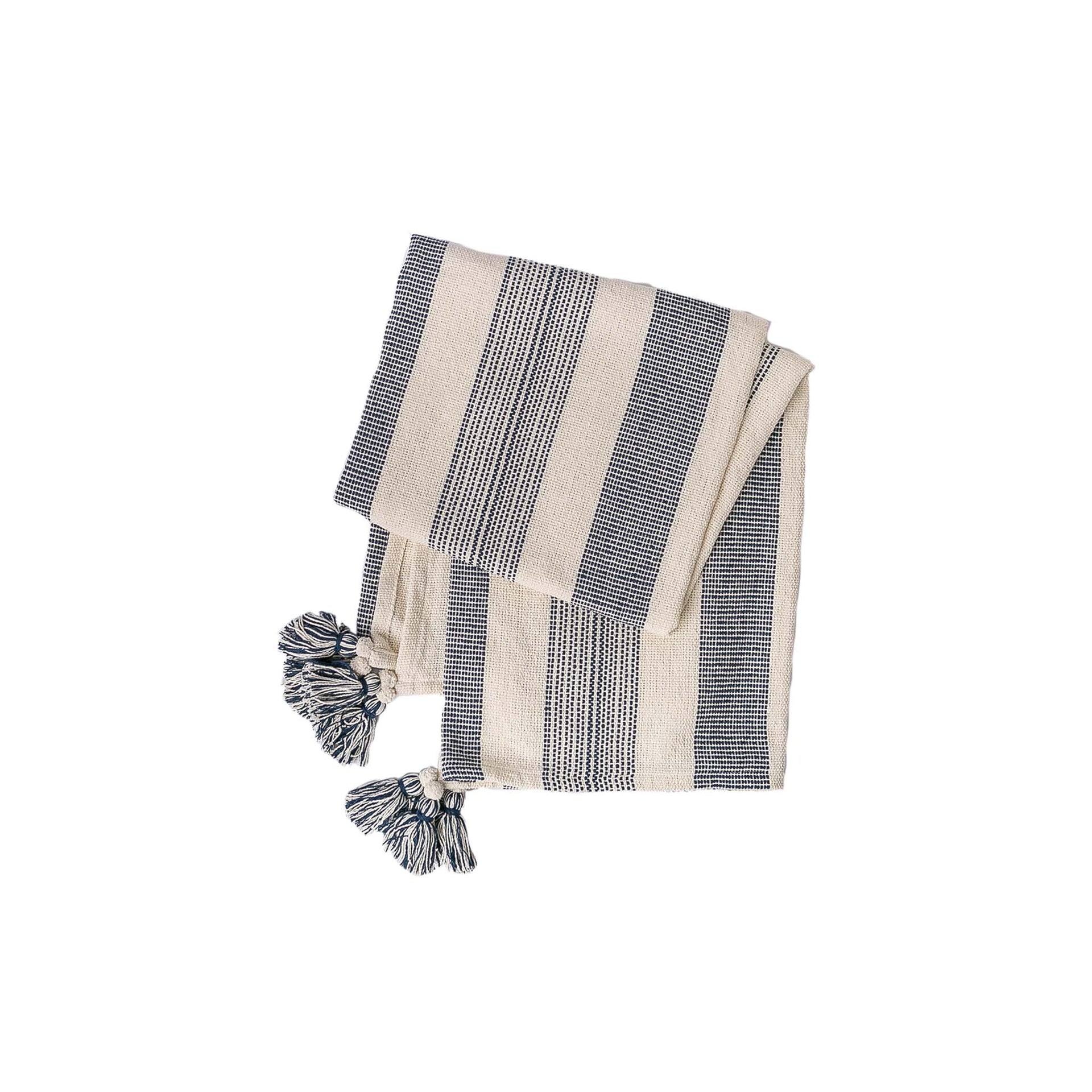 Traditional Throws | Wisteria